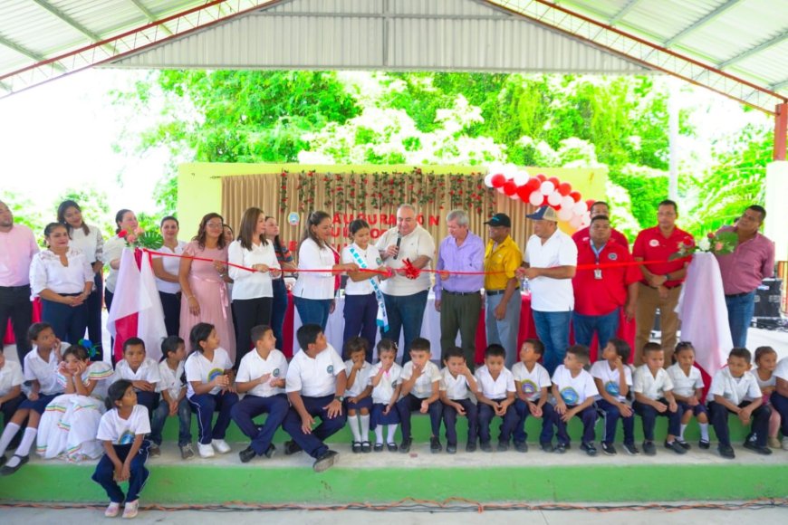 Niños de la escuela 'Luis Landa' de Arena Blanca, El Progreso, Yoro ...